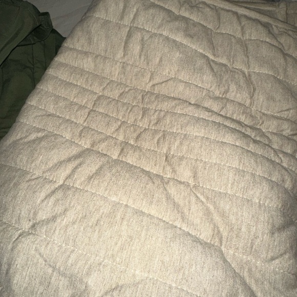 UGG | Bedding | Ugg Crew Twinxl Quilt Set | Poshmark